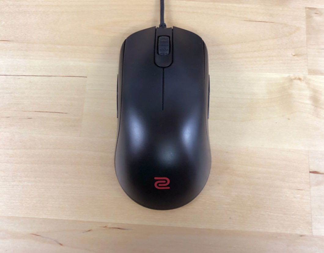 Zowie FK1 And FK2 Review - Great Low-Profile Ambidextrous Shape