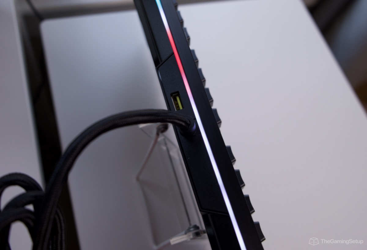 Corsair K100 Keyboard Review