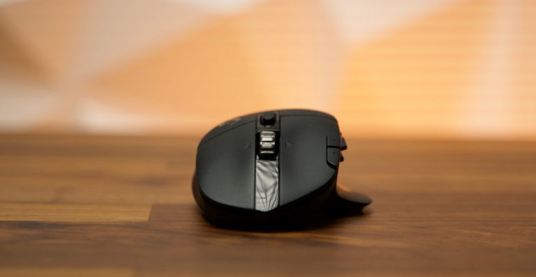 Logitech G604 LIGHTSPEED Mouse Review