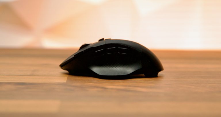 Logitech G604 LIGHTSPEED Mouse Review