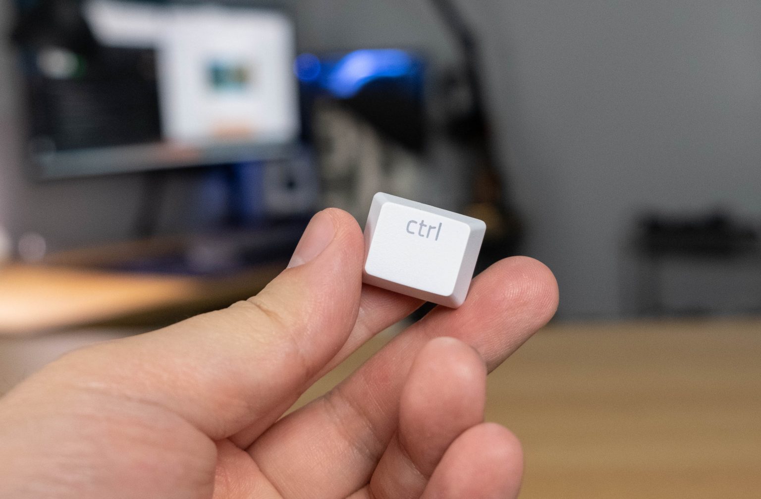 Razer Huntsman Mini Keyboard Review - A Solid 60% Option