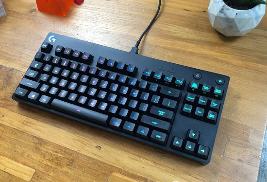 Logitech G Pro Keyboard Review - Great RGB, Okay Switches
