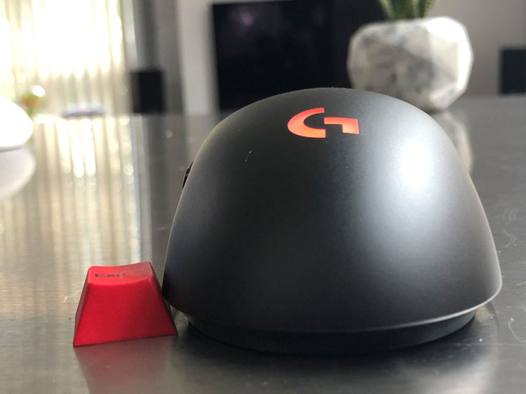 Logitech G Pro Wireless Review - Super Light With Amazing Battery Life